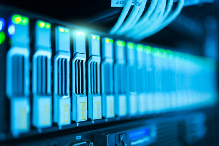 Edge Computing for Mobile: Beat 2026 Cloud Costs