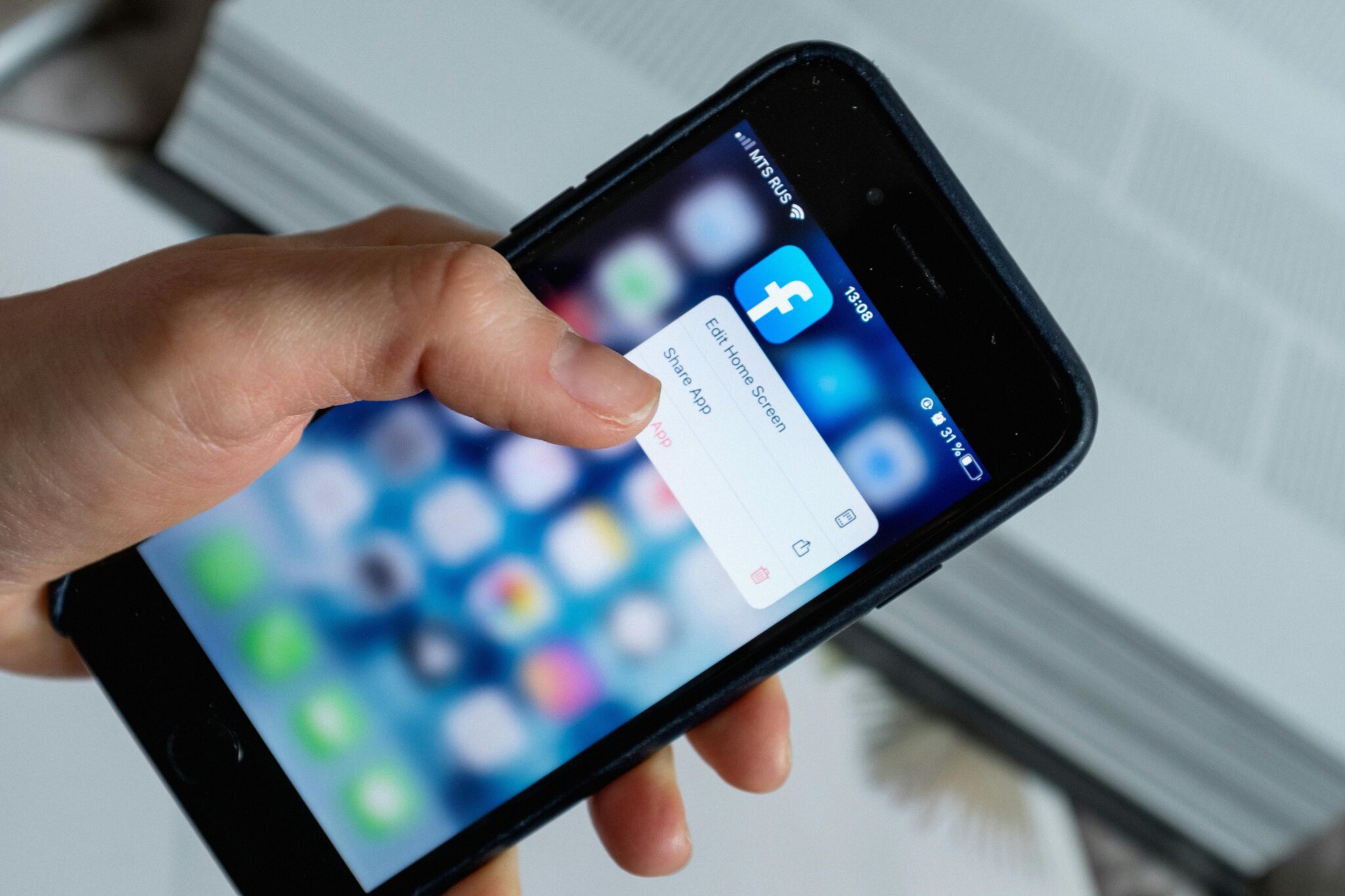 Re-Engage Dormant App Users: Complete Strategy Guide